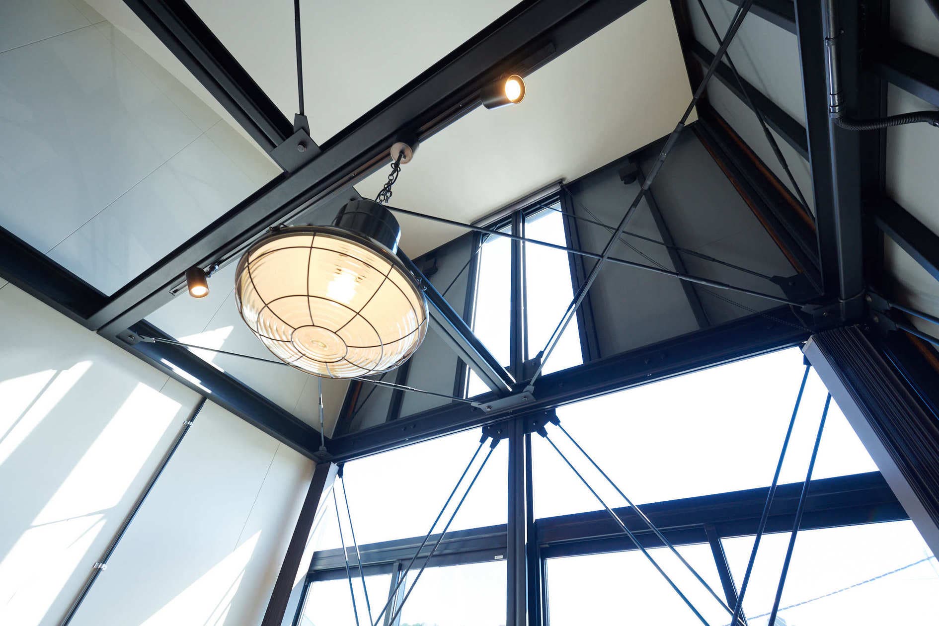 【 OPEN記念特別価格中 】本格ガレージ撮影スタジオ／登戸エリア／ハイエンド家具無料貸出の写真19