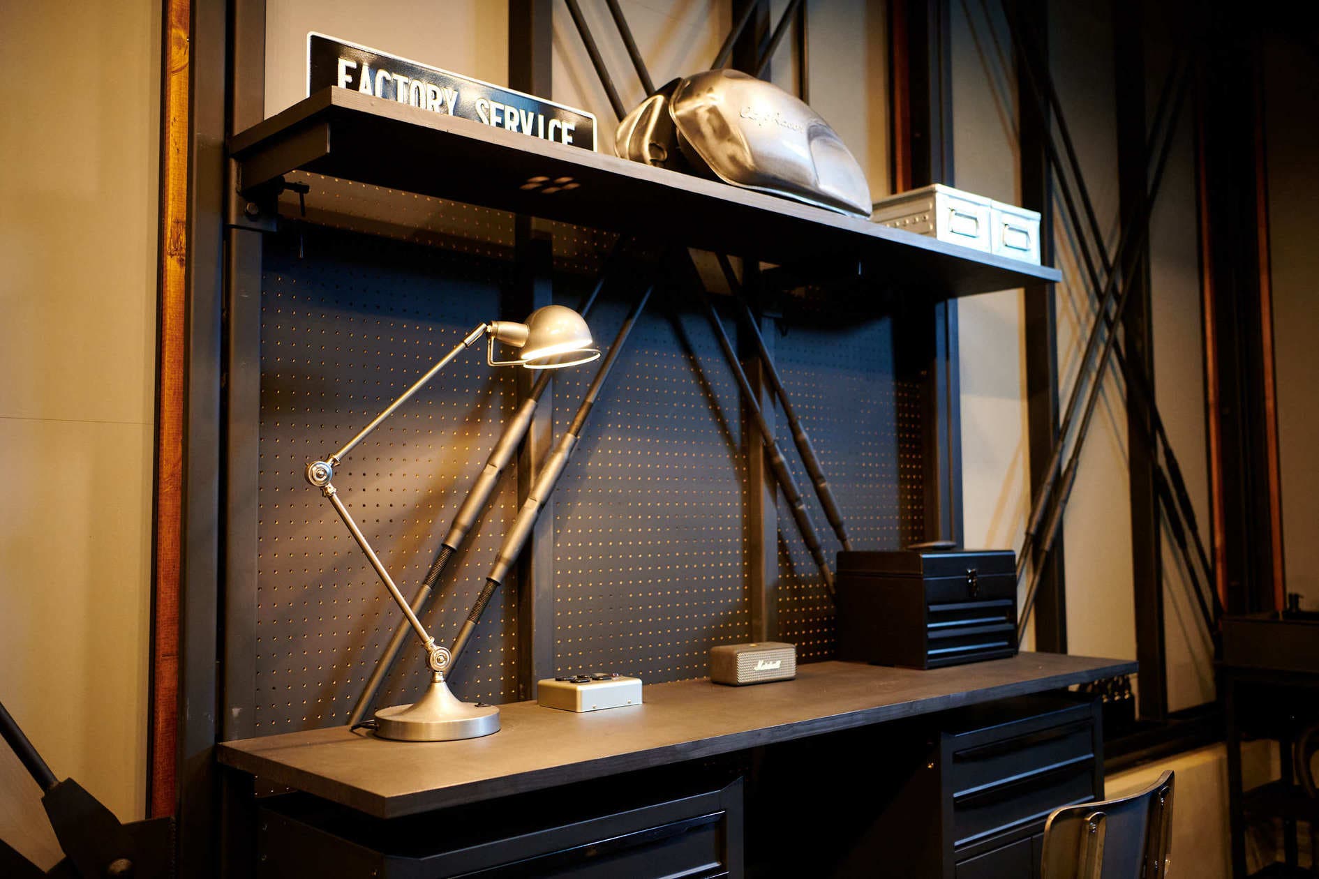 【 OPEN記念特別価格中 】本格ガレージ撮影スタジオ／登戸エリア／ハイエンド家具無料貸出の写真11