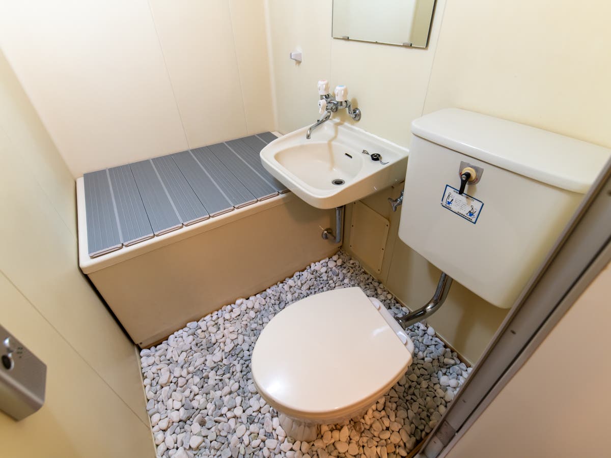 JR秋葉原駅・神田駅5分｜岩本町駅1分｜最大8名｜会議、商談、セミナー、勉強会、ボードゲーム、レッスン、女子会の利用に最適！の写真15