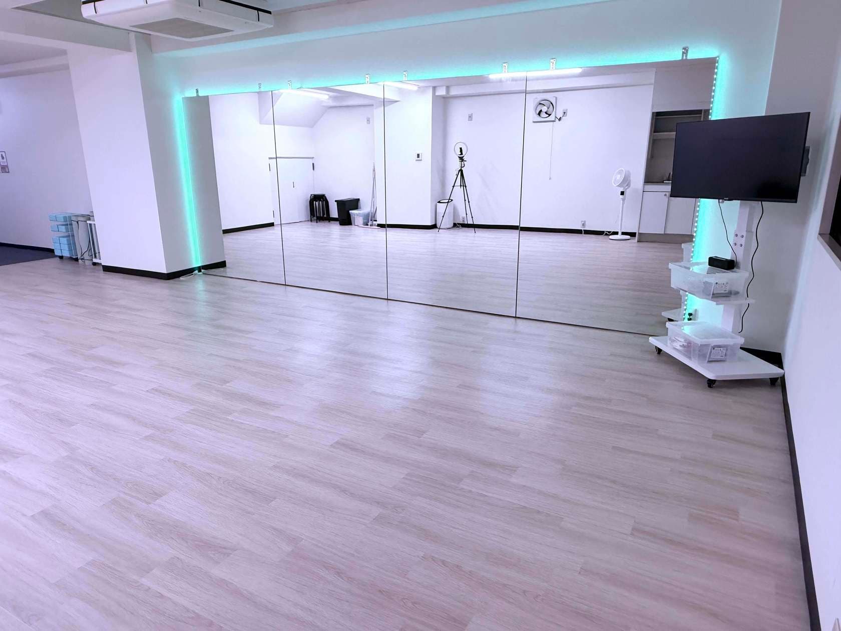 【OPENセール開催！】ダンススタジオ✨池下駅徒歩２分✨ダンス・ヨガ・撮影・ワークショップに！の写真5