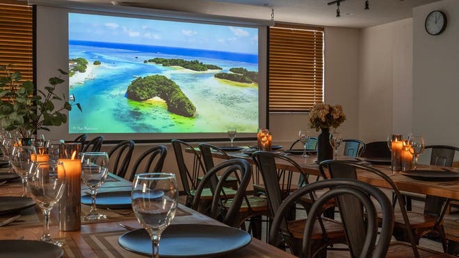 四谷三丁目駅30秒🚃24H/最大35名着席🎉大型スクリーン🎬映画・大人気ゲーム機🎮おしゃれなケータリング♪の写真5