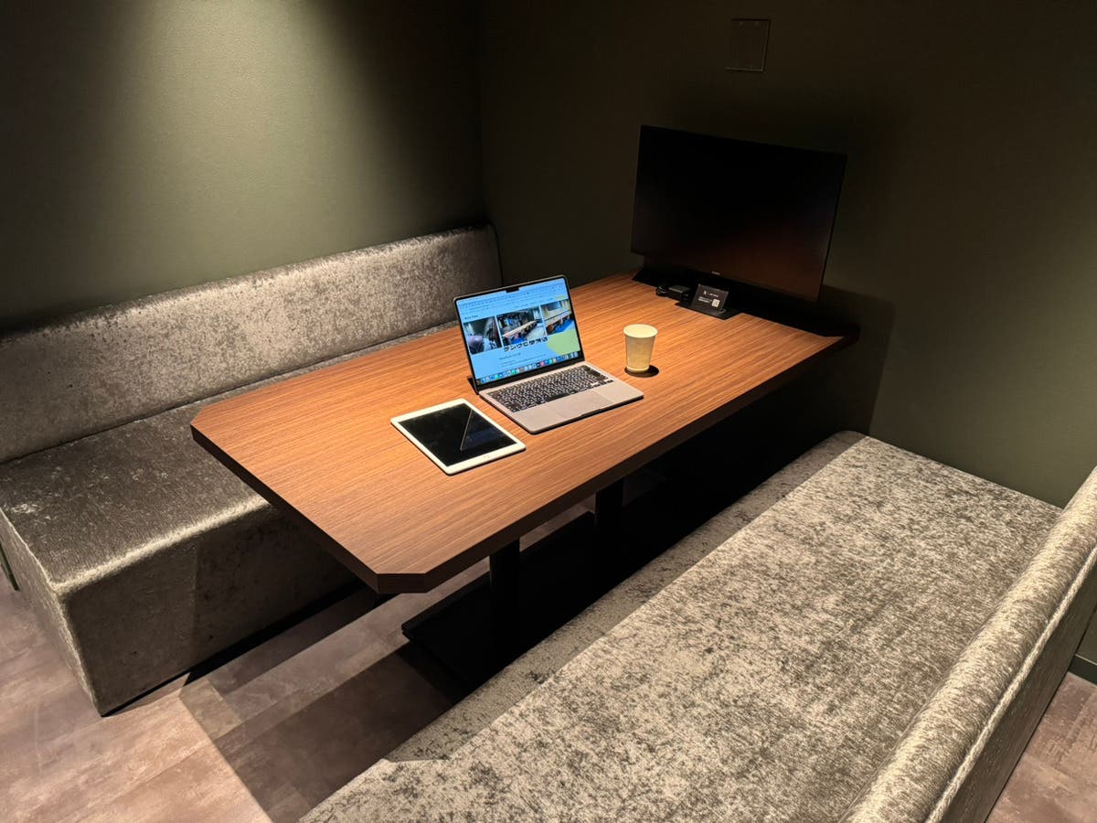 【1～6名BOX_A席】八王子駅徒歩3分！フリードリンク/モニター/Wi-Fi/充電器/テレワークやWeb会議に最適の写真7