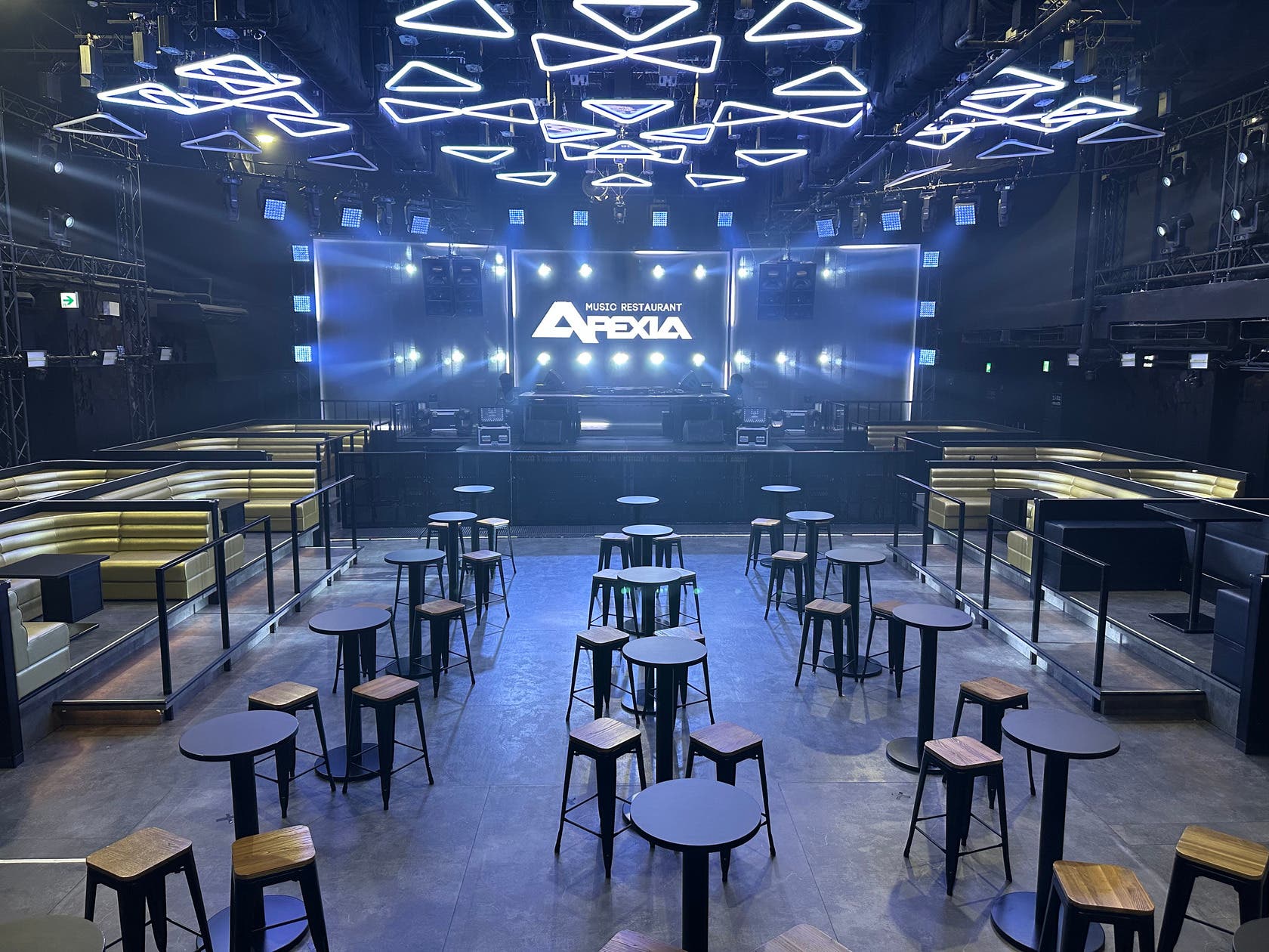 #新宿　#貸切　#大型　#レンタルスペース　#LED #500名　#100人以上の写真1