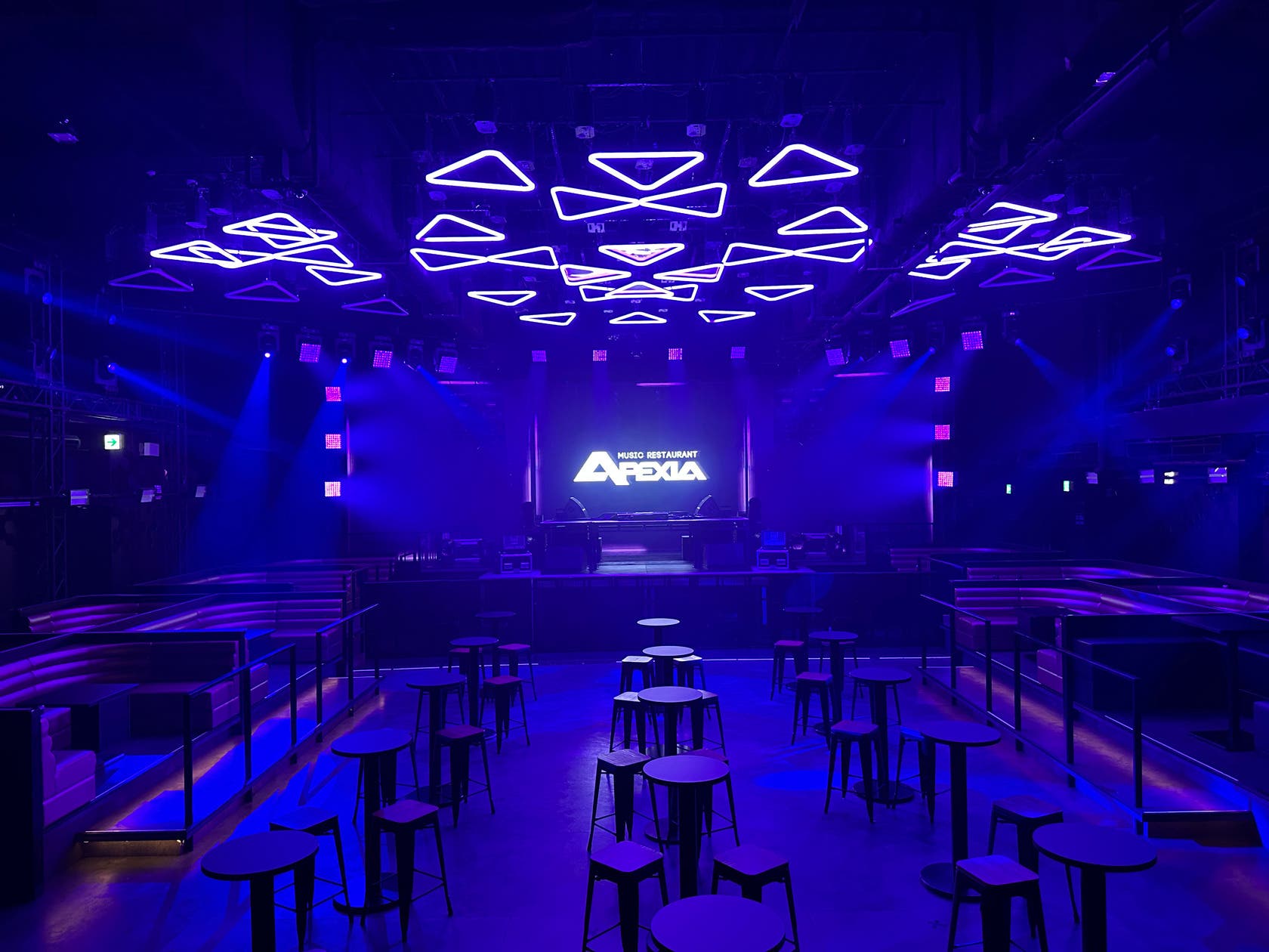 #新宿　#貸切　#大型　#レンタルスペース　#LED #500名　#100人以上の写真2