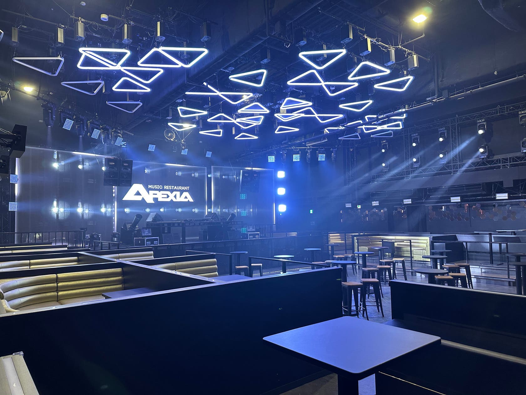 #新宿　#貸切　#大型　#レンタルスペース　#LED #500名　#100人以上の写真4