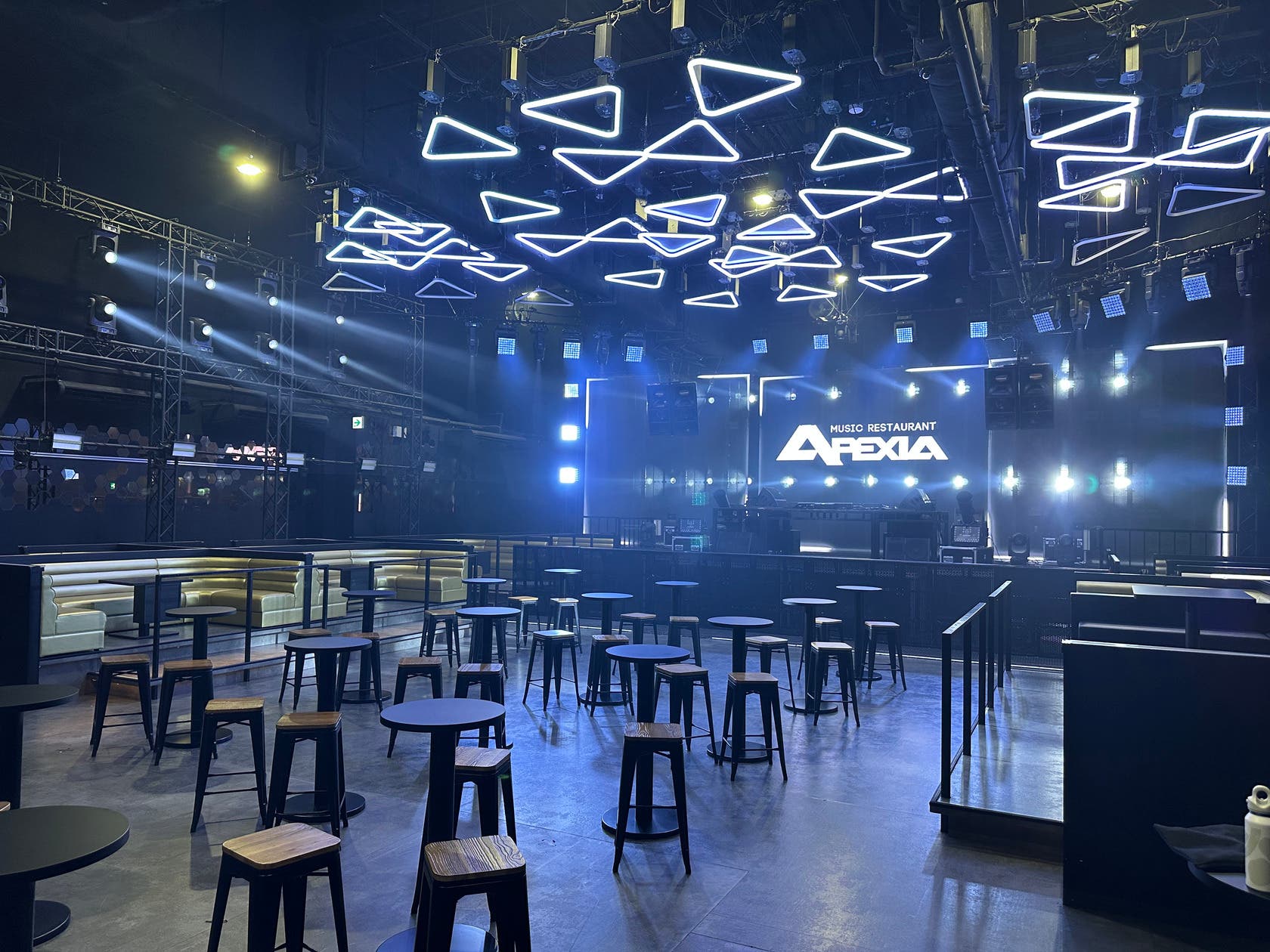 #新宿　#貸切　#大型　#レンタルスペース　#LED #500名　#100人以上の写真5