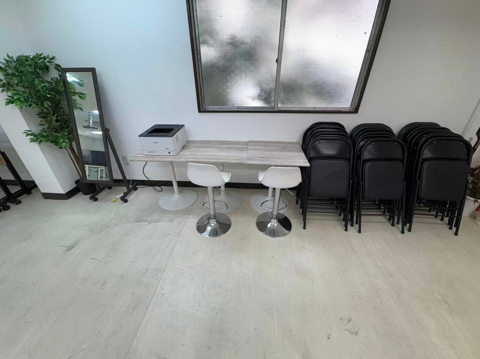 高田馬場平日 2,500円/1h★2B室、同ビル内に2部屋あり！40名着席でリーズナブルな貸会議室！の写真7