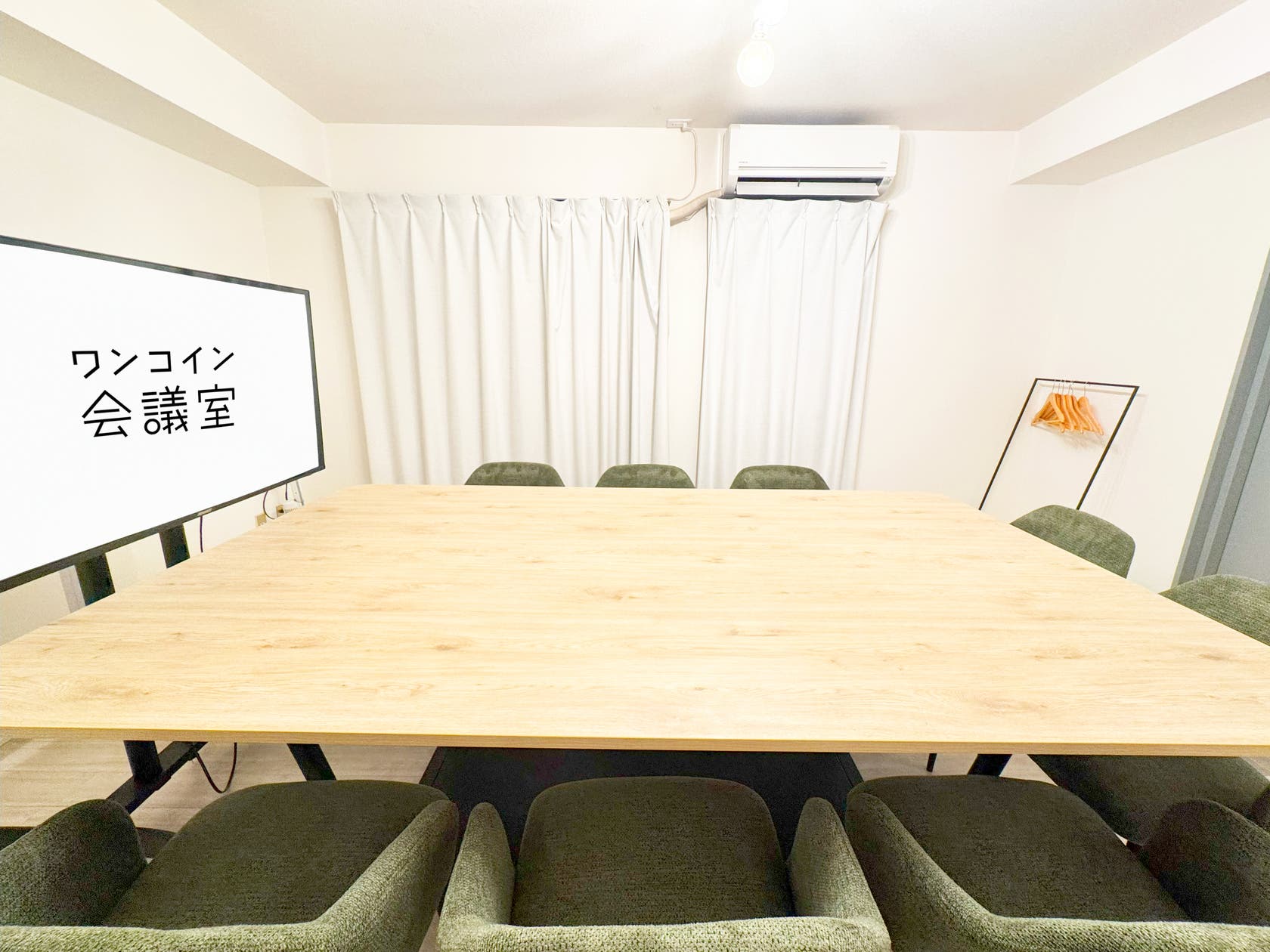 JR秋葉原駅・神田駅5分｜岩本町駅1分｜最大8名｜会議、商談、セミナー、勉強会、ボードゲーム、レッスン、女子会の利用に最適！の写真3