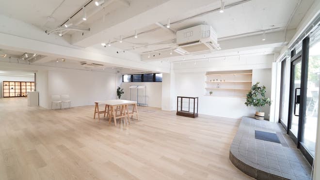 【原宿駅より徒歩7分・北参道駅から徒歩6分/ 北参道店 ROADSIDE】ポップアップショップやイベントにおすすめの路面スペースの写真1