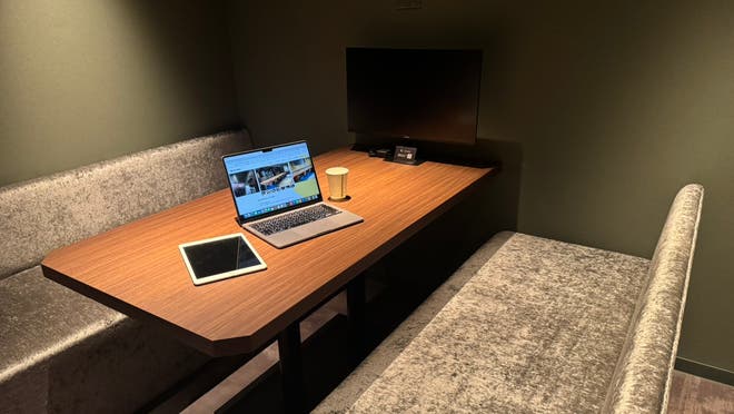 【1~6名BOX B席】八王子駅徒歩3分!フリードリンク/モニター/Wi-Fi/充電器/テレワークやWeb会議に最適の写真7