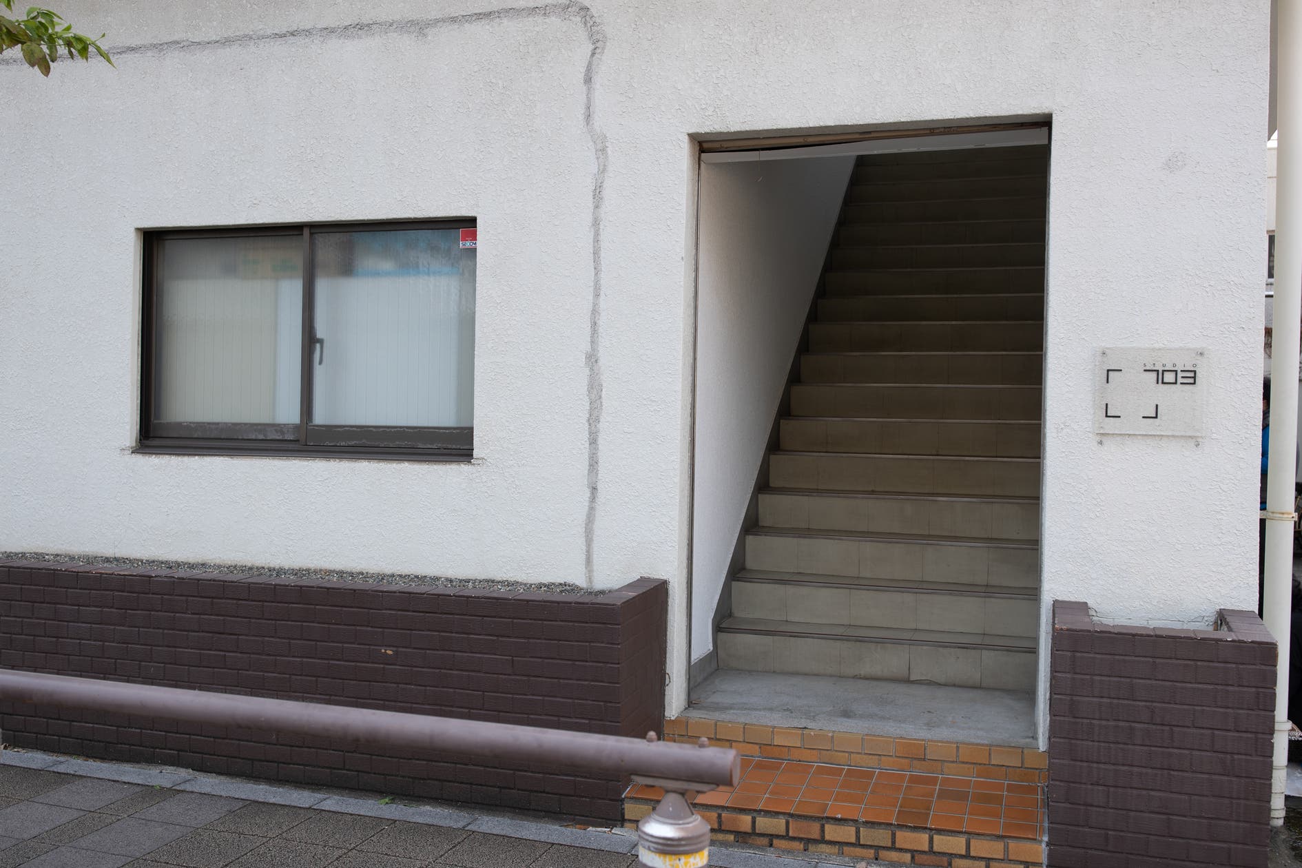 井荻駅徒歩10分【24H営業　プロカメラマン監修　100㎡超え撮影スタジオ】自然光｜天井高3m以上｜フローリングの写真6