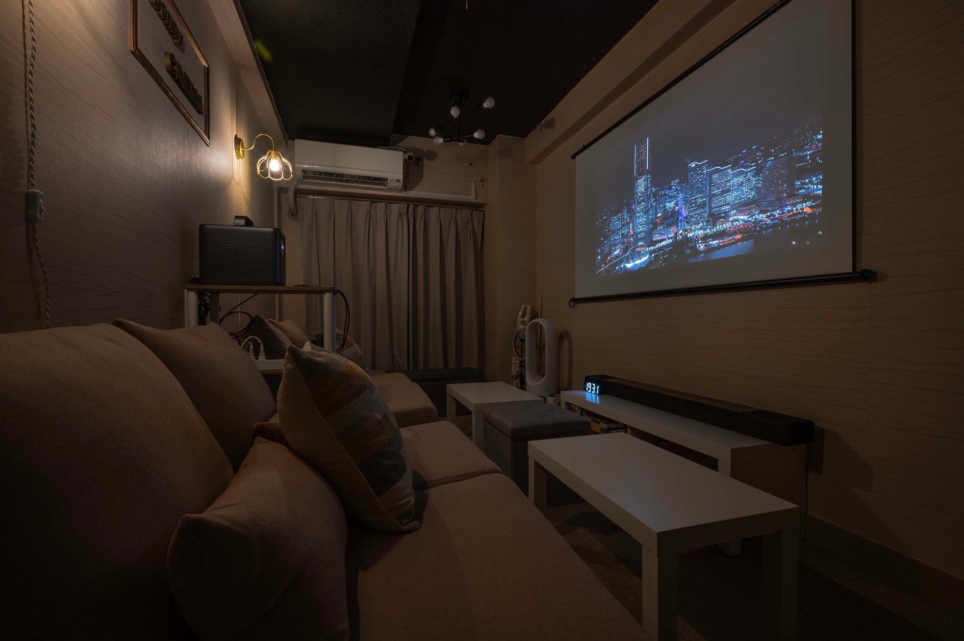 セレコレ🌳クリスマス☃️ドンキ2分🐧最大12名🉐ﾌﾟﾛｼﾞｪｸﾀ📽️映画🐈‍⬛デート💓女子会💗bonny横浜の写真1