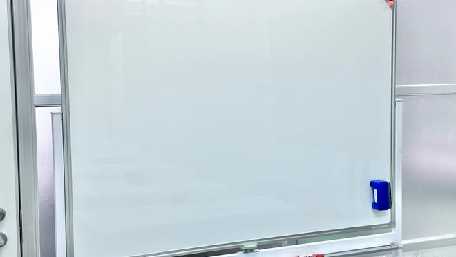 【名古屋駅1番出口徒歩3分】最大20名★会議やセミナーなど幅広く利用可!Wi-Fi,備品無料!の写真8