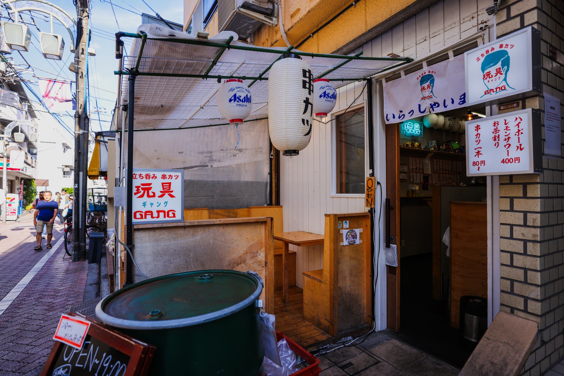 高円寺駅近　路面立ち呑み居酒屋!の写真4