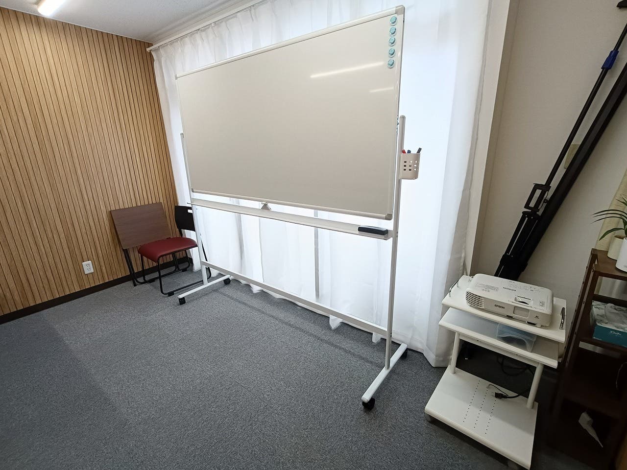 9月NEW OPEN！オープン記念価格中｜最大26名収容｜麹町駅３分半蔵門駅４分｜光メッシュWIFI｜プロジェクターの写真6