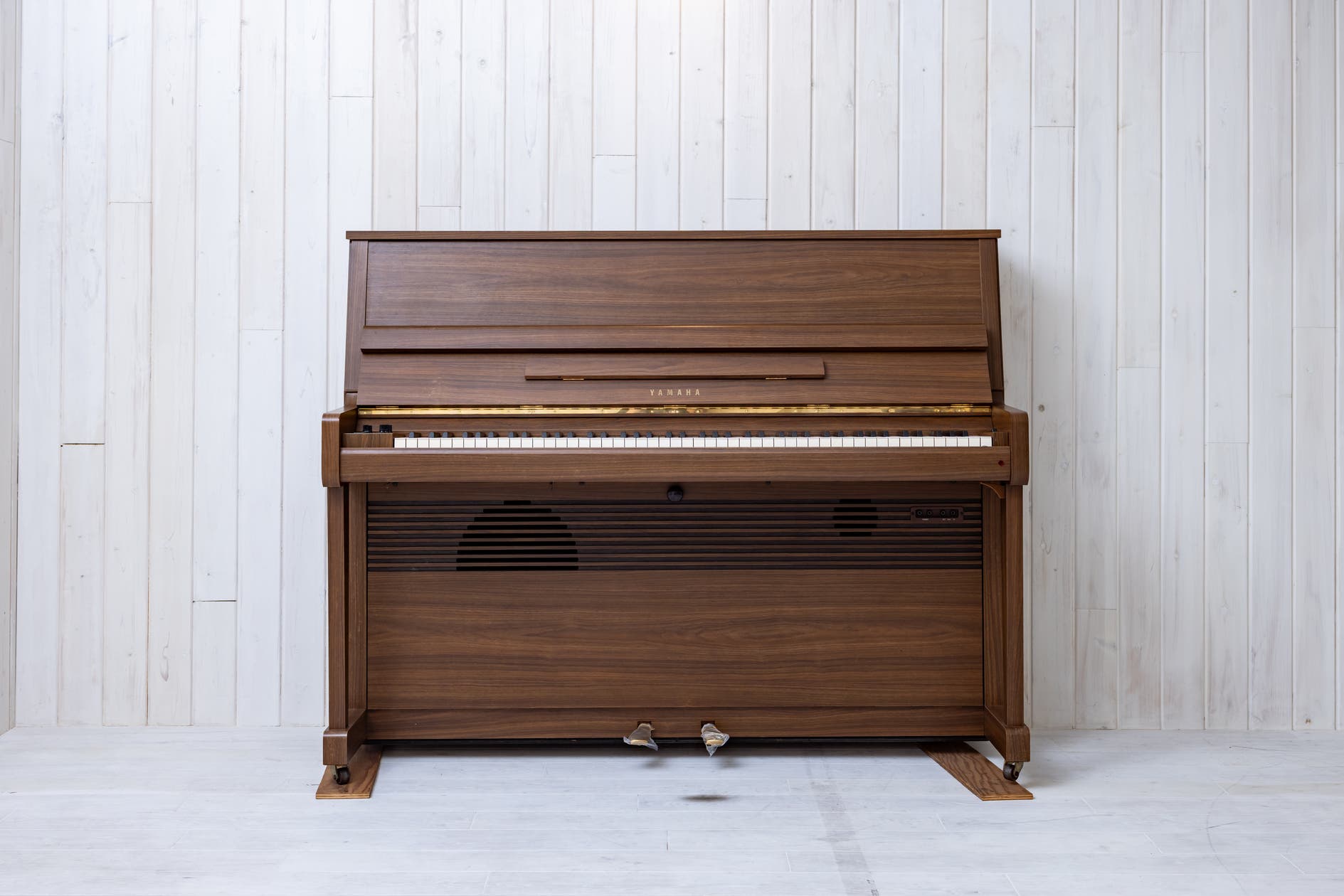 １Ｆ、３Ｆ、５Ｆピアノレンタル（各フロア毎）（オプションのみのご利用はできません）（調律済ですが、内部調整は行っておりません）の画像2