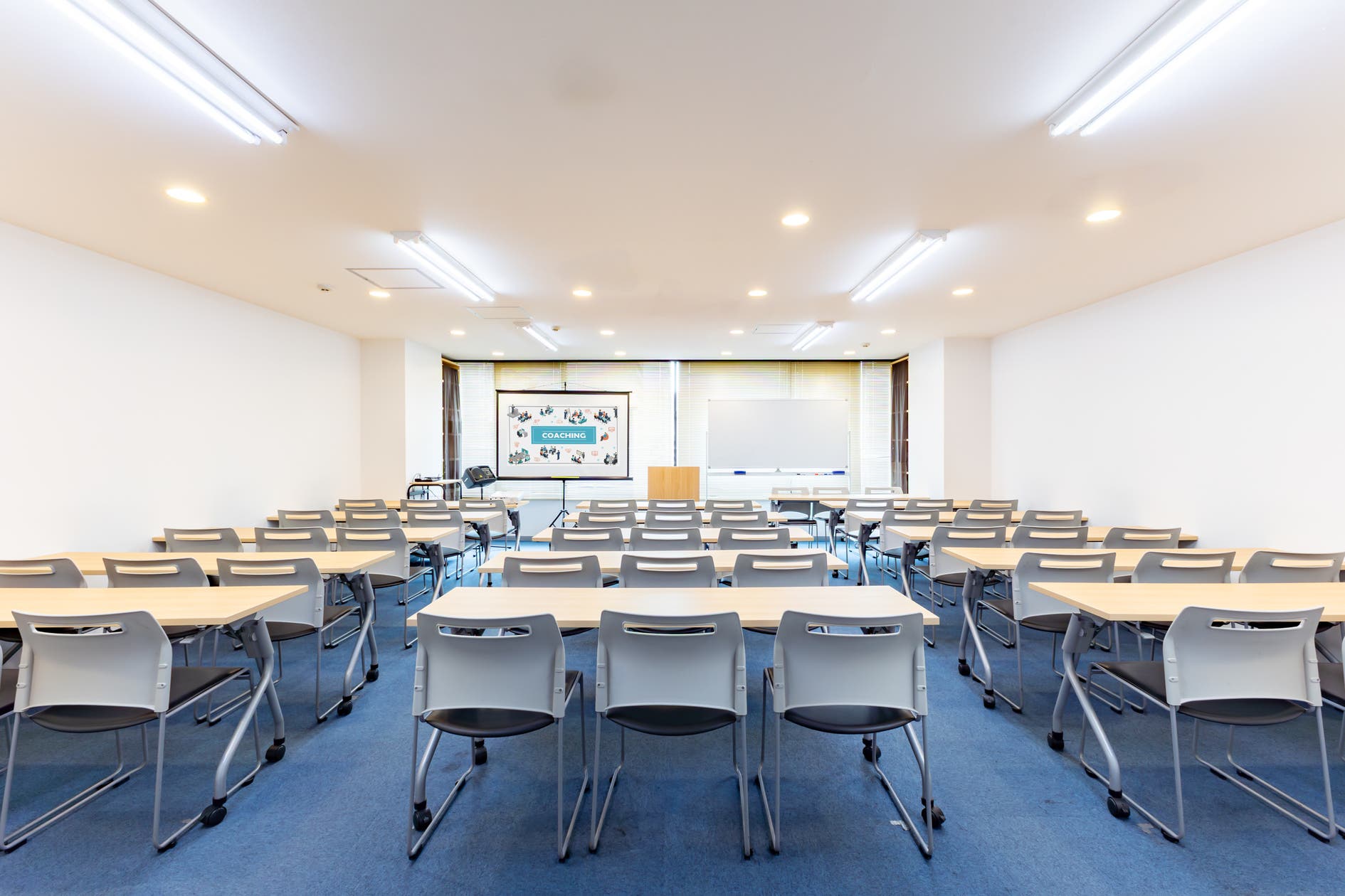 【五反田駅徒歩4分☆50名収容】駅チカ無料Wi-Fi/会議研修セミナー交流会・朝活の写真2