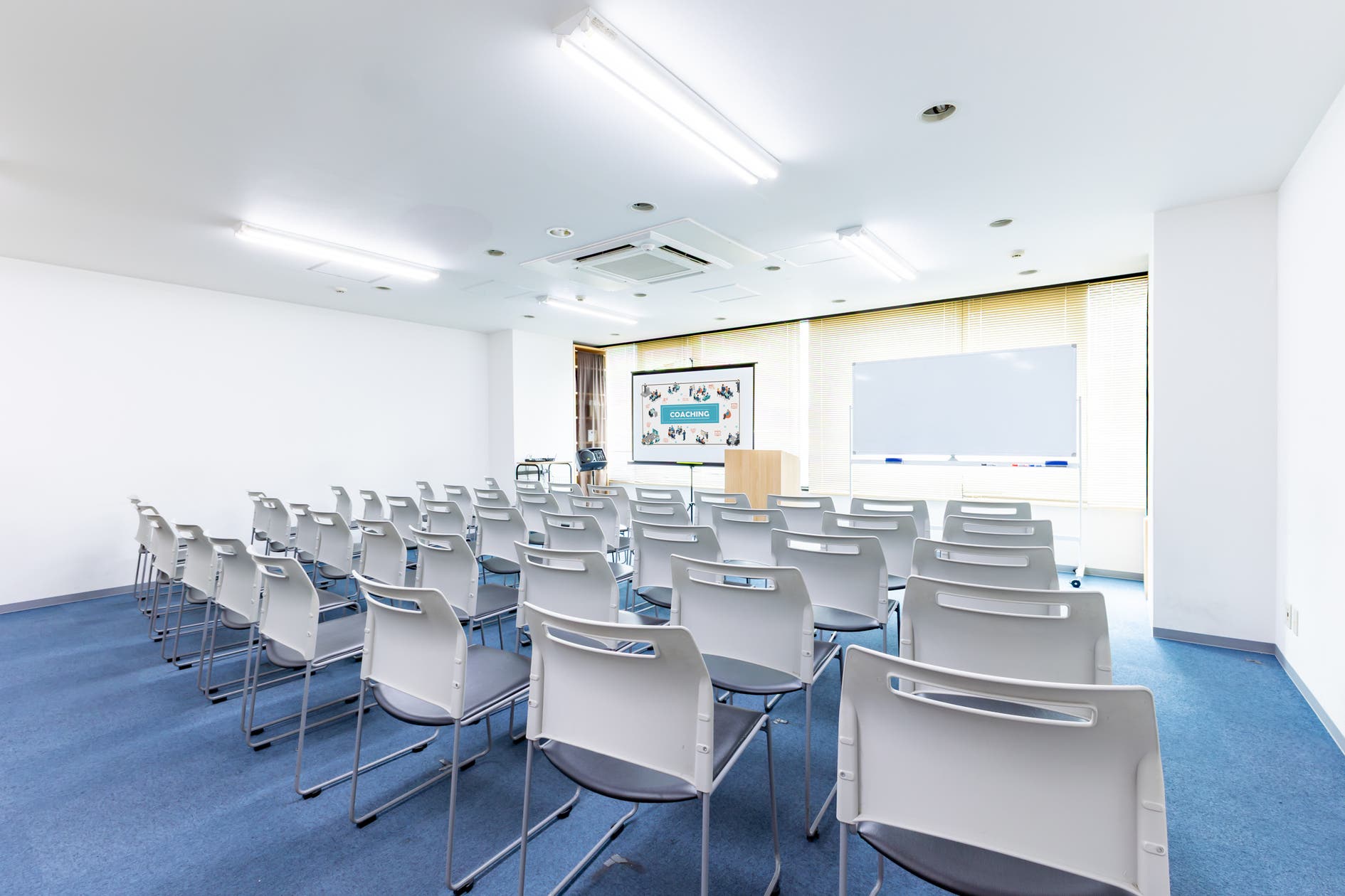 【五反田駅徒歩4分☆50名収容】駅チカ無料Wi-Fi/会議研修セミナー交流会・朝活の写真6