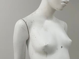 スマホで撮影しやすいLED天井照明！四ツ橋駅からすぐの撮影スタジオの写真18