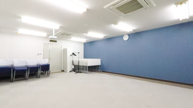 【JR博多駅東5出口徒歩15秒!筑紫口徒歩1分!51名】55型大型モニター・WiFi無料!ふれあい貸し会議室 博多No96の写真22