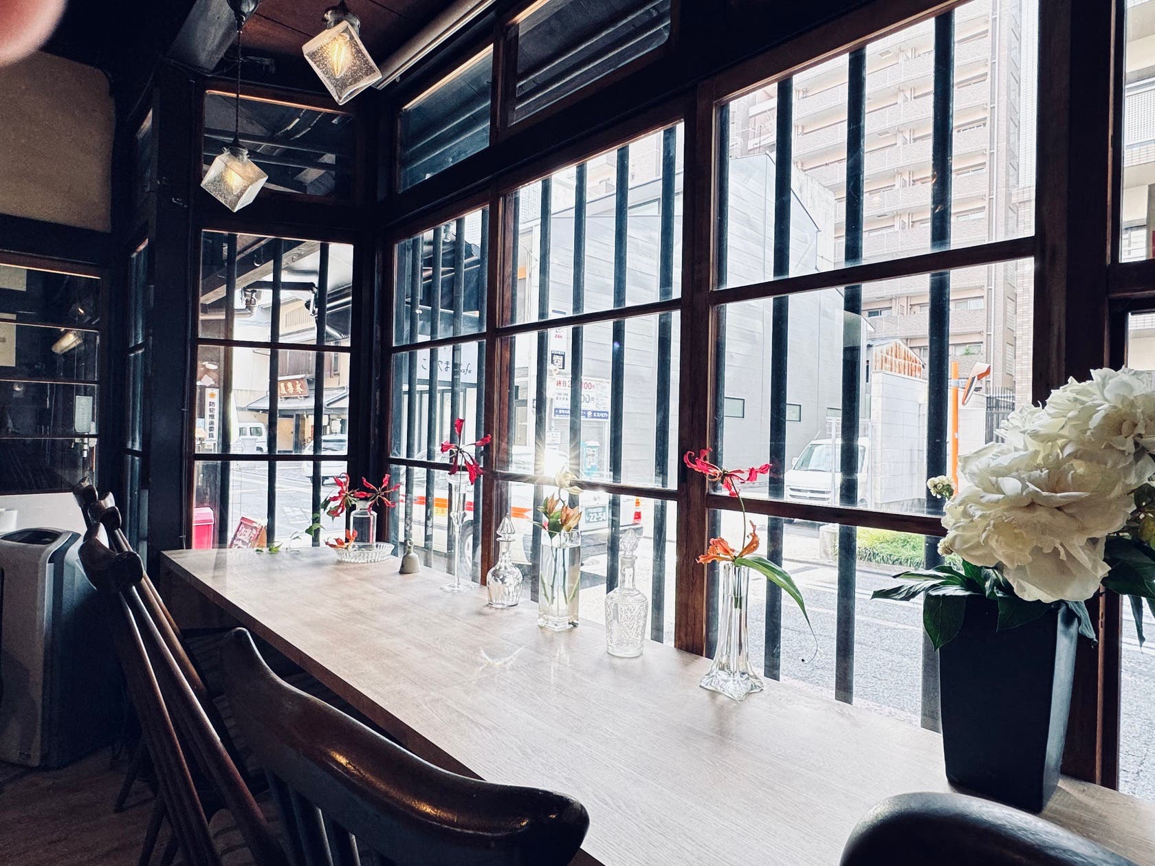 アンティーク家具に囲まれたおしゃれな京町家カフェを貸し切り利用！勉強会、セミナー、音楽会の写真5