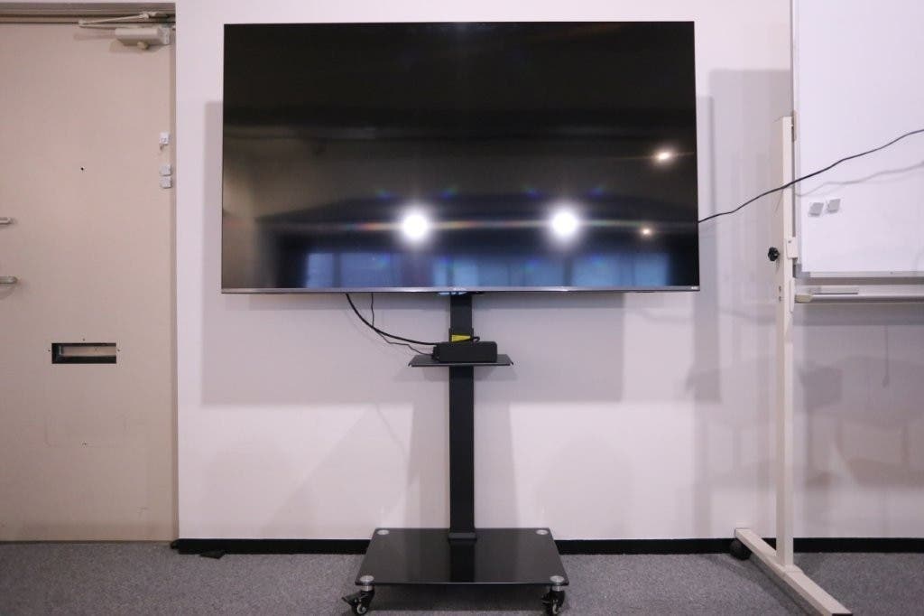 神田駅徒歩1分!セミナー・懇親会・会議！広々ゆったり！の写真13