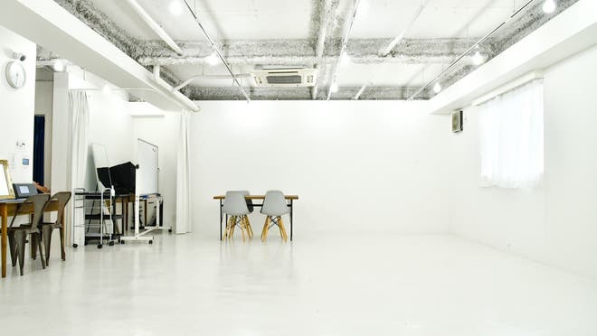 JR三宮駅、阪急神戸三宮駅、阪神元町駅から徒歩5分!自然光が入る真っ白なスペース!の写真8