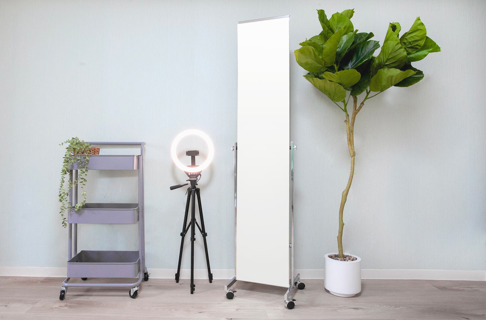 飯田橋2号店【即予約可・高速度WiFi・除菌完備】各種教室、会議、商談、面接、研修、撮影、ボドゲ、自習等に最適な個室スペースの写真15