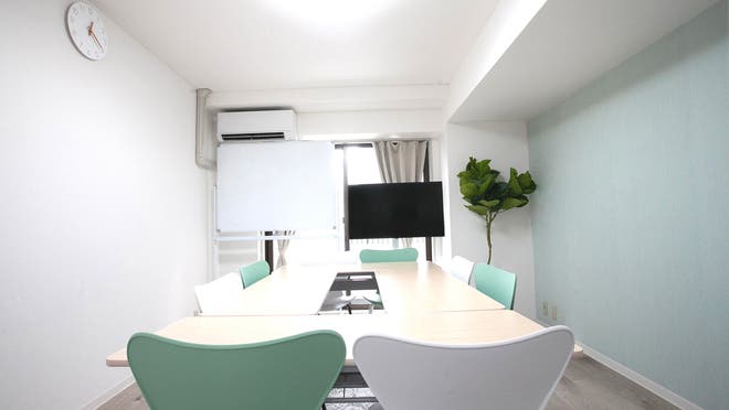 飯田橋2号店【即予約可・高速度WiFi・除菌完備】各種教室、会議、商談、面接、研修、撮影、ボドゲ、自習等に最適な個室スペースの写真8