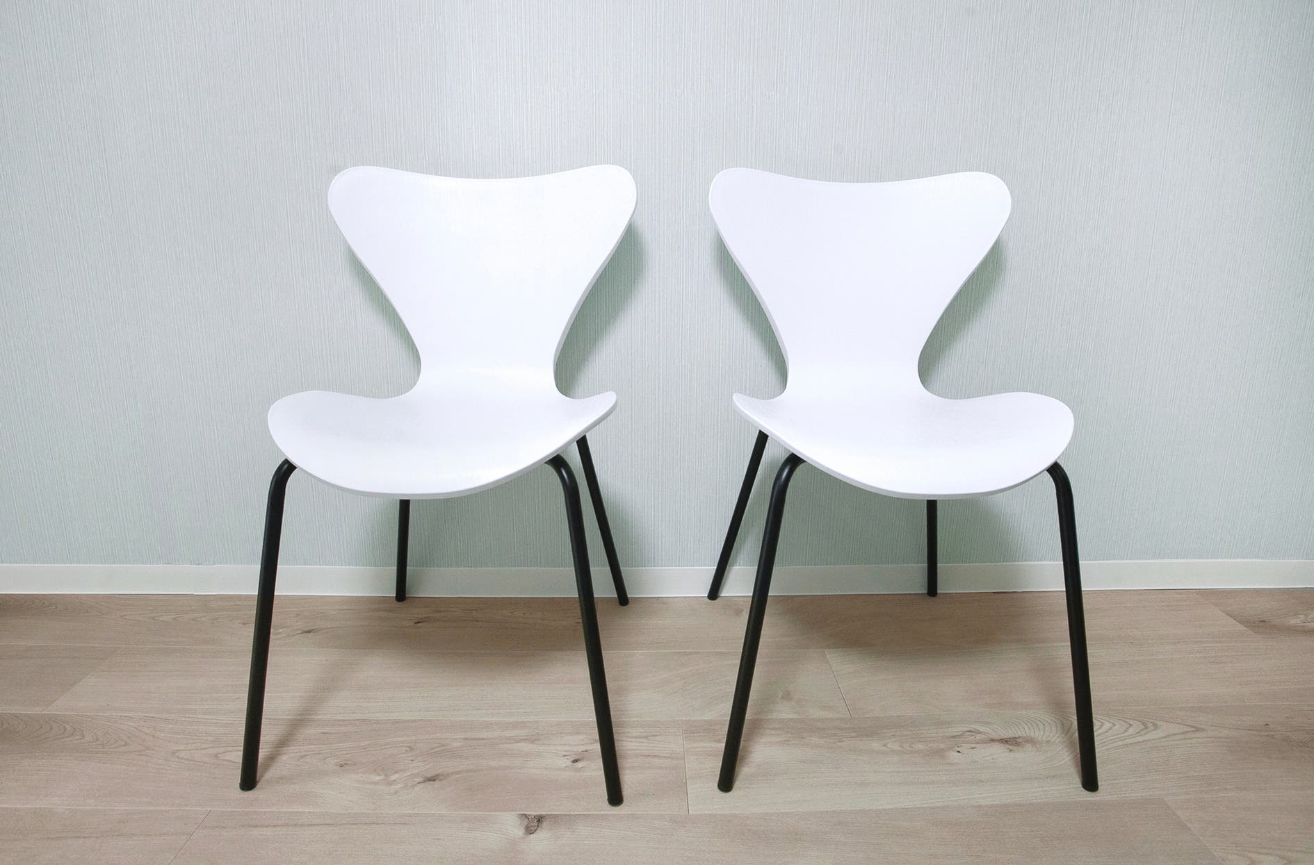 飯田橋2号店【即予約可・高速度WiFi・除菌完備】各種教室、会議、商談、面接、研修、撮影、ボドゲ、自習等に最適な個室スペースの写真17