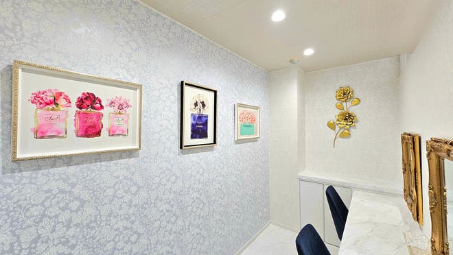 【玉造駅徒歩1分】貸切!内装美✨高級感溢れる完全個室美容サロンの写真4