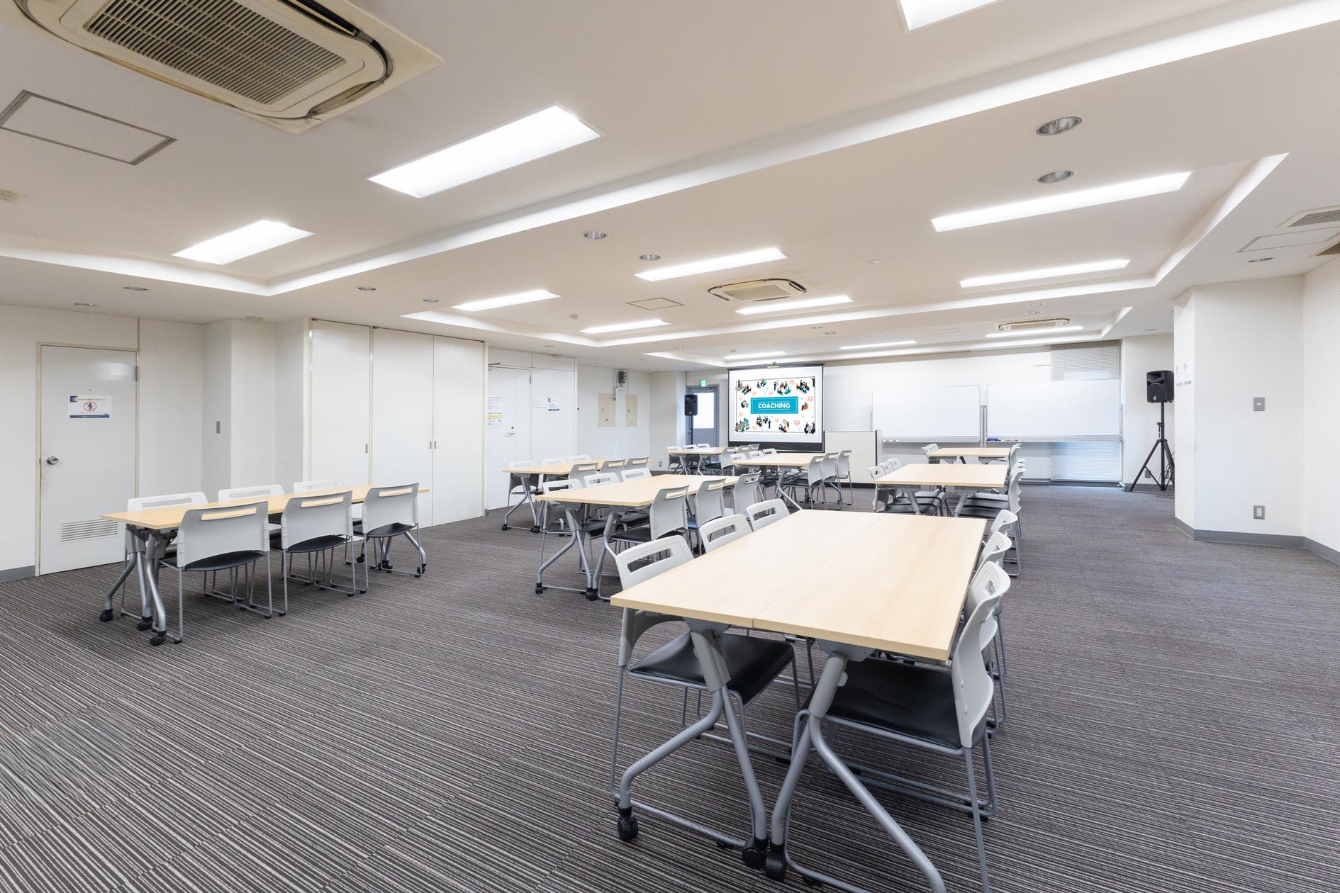 【田町駅徒歩5分☆スクール100名】無料Wi-Fi/会議・研修・セミナー・懇親会の写真6