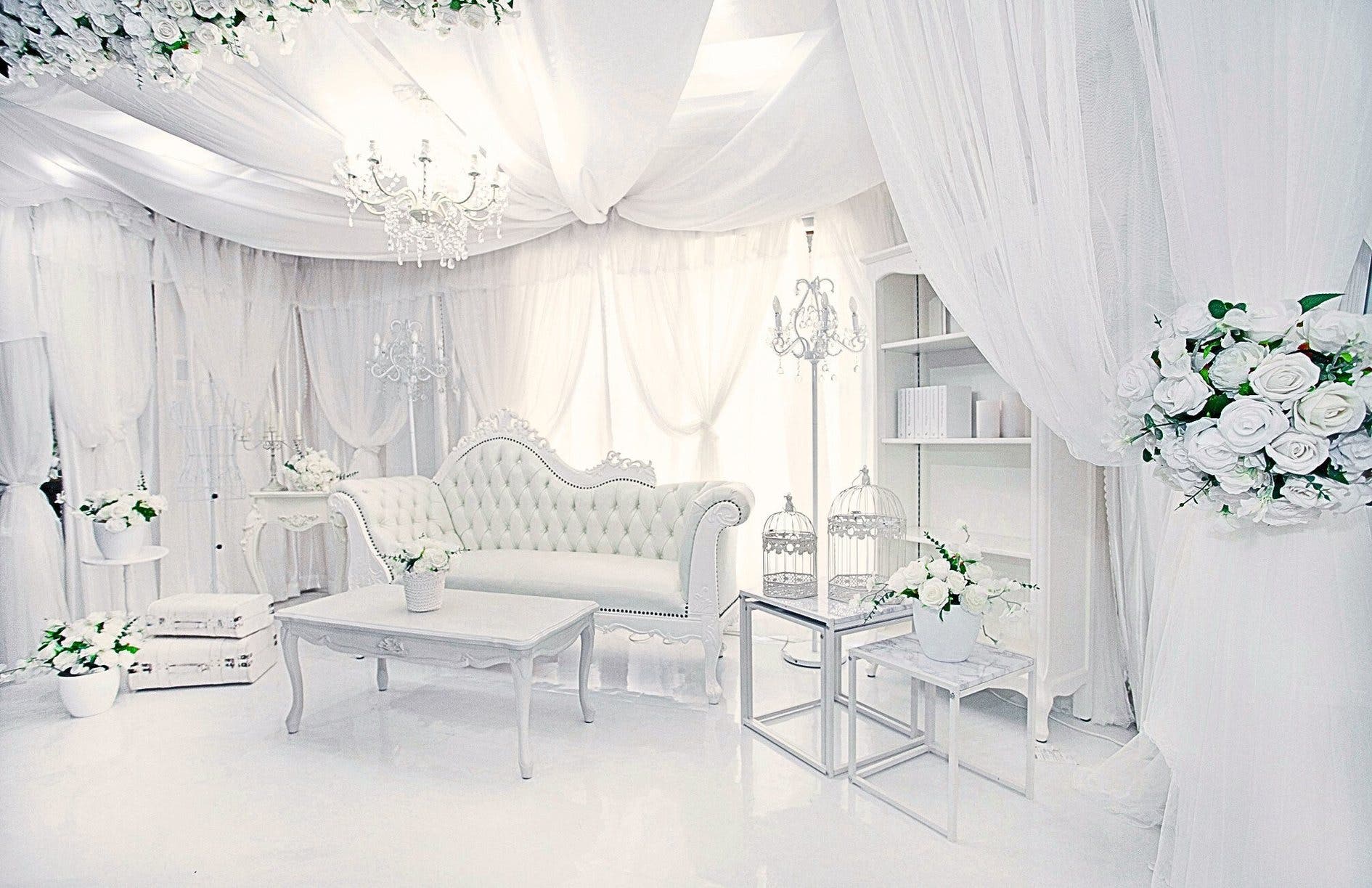 🌸NEW！🌸新大久保・新宿で最大級の撮影スタジオ！多彩な7エリア！自然光/白の世界2種/超大型漆喰壁/満月/花の空間/バルコニーの写真6