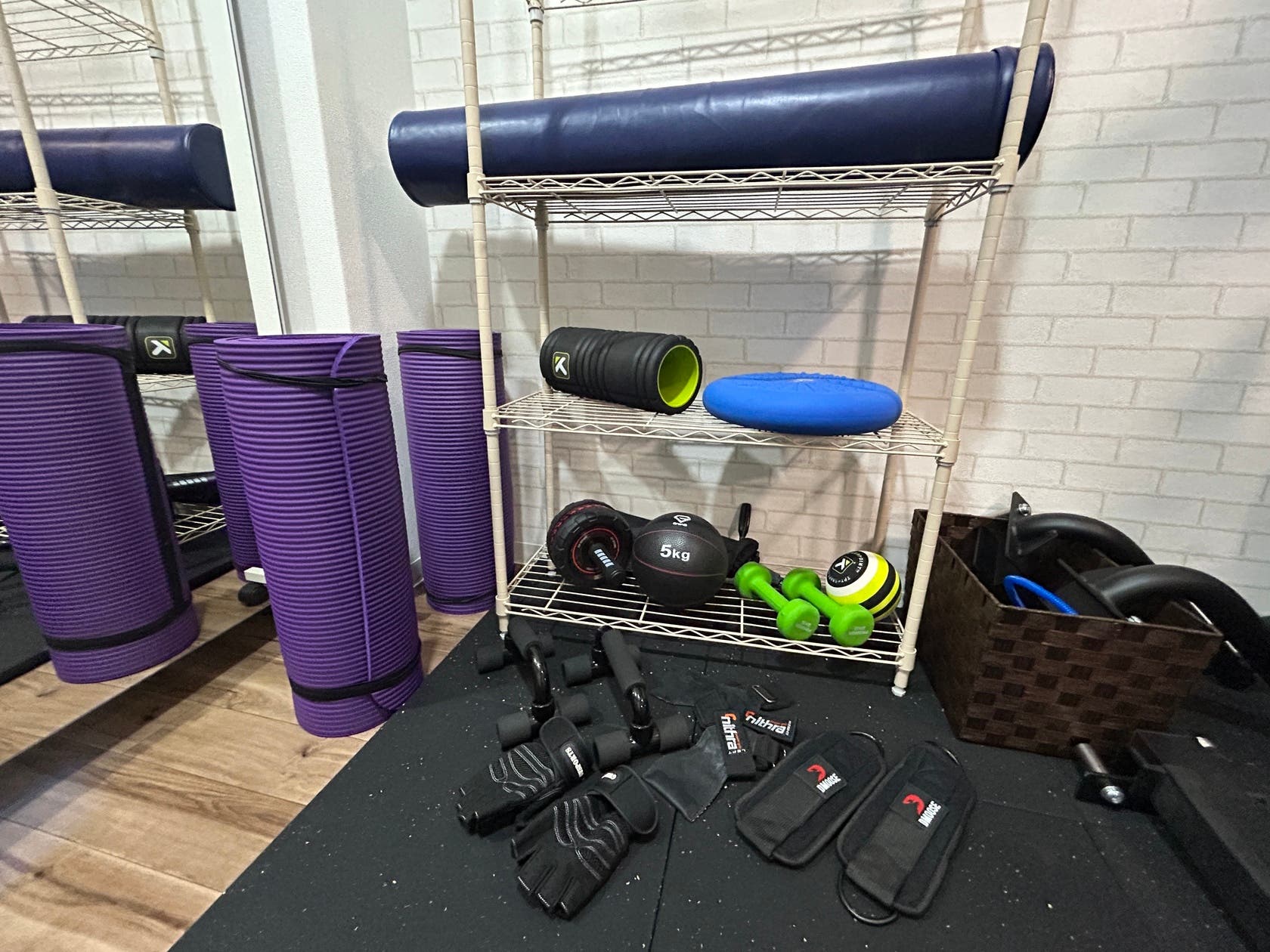 【レンタルジム北浜徒歩3分】2025年9月OPEN！ 筋トレ、パーソナルトレーニングに最適！の写真6