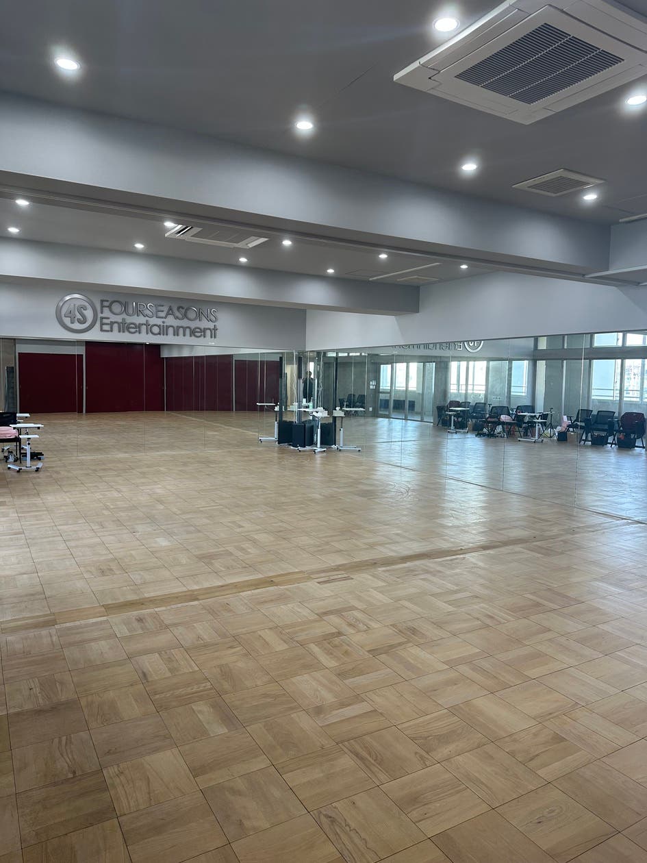 大阪のコリアタウンの中にあるレンタルスタジオ✨の写真1