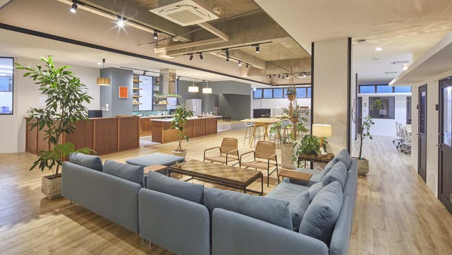 沖縄本島北部やんばるの拠点のフレキシブルオフィスの写真2