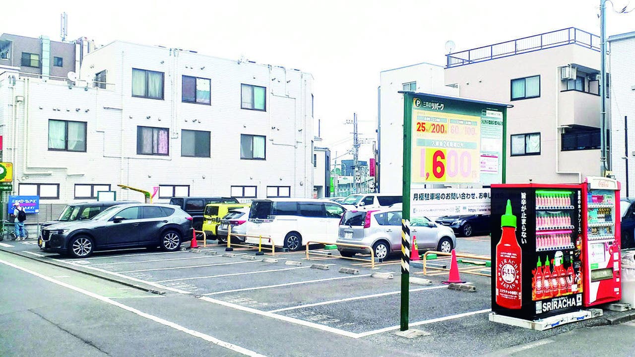 【多摩最大級の貸会議室】30名着席/駅徒歩1分/60inchモニター/高速光Wi-Fi/備品無料/会議 セミナー 面接 教室開催の写真30