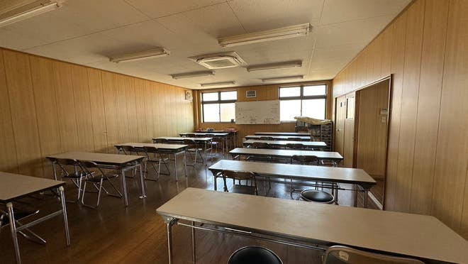 広々とした駐車場・机椅子付部屋を貸し出しの写真3