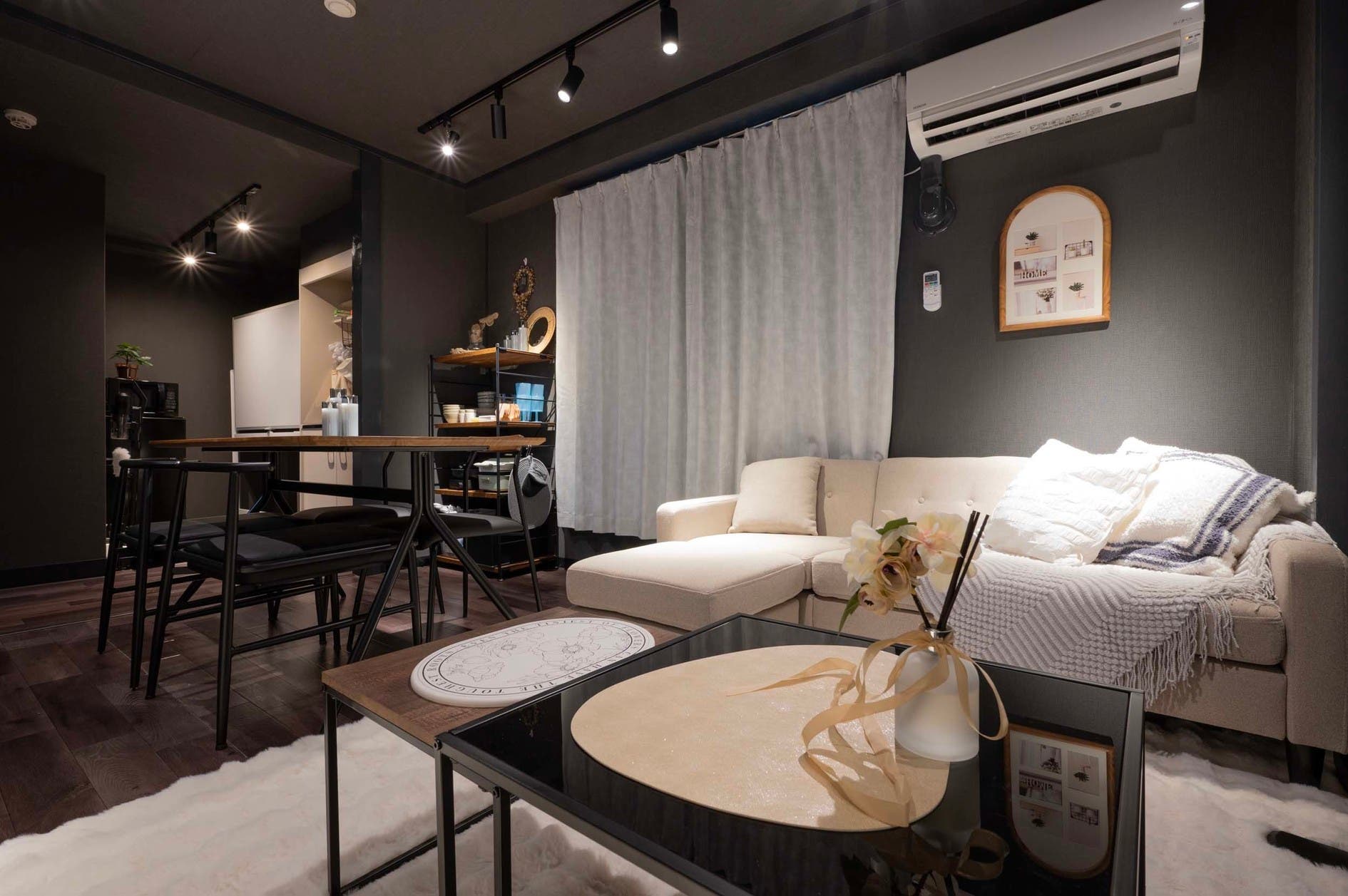 大久保駅2分✨80㌅プロジェクタースクリーン🎥大人気ゲーム機＆ボドゲ🎃推し会🎀女子会🎀ママ会🎀の写真1