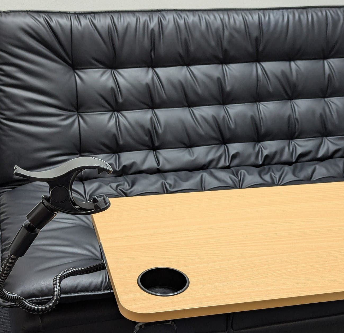 南浦和駅東口目の前　会議・休憩室の写真4