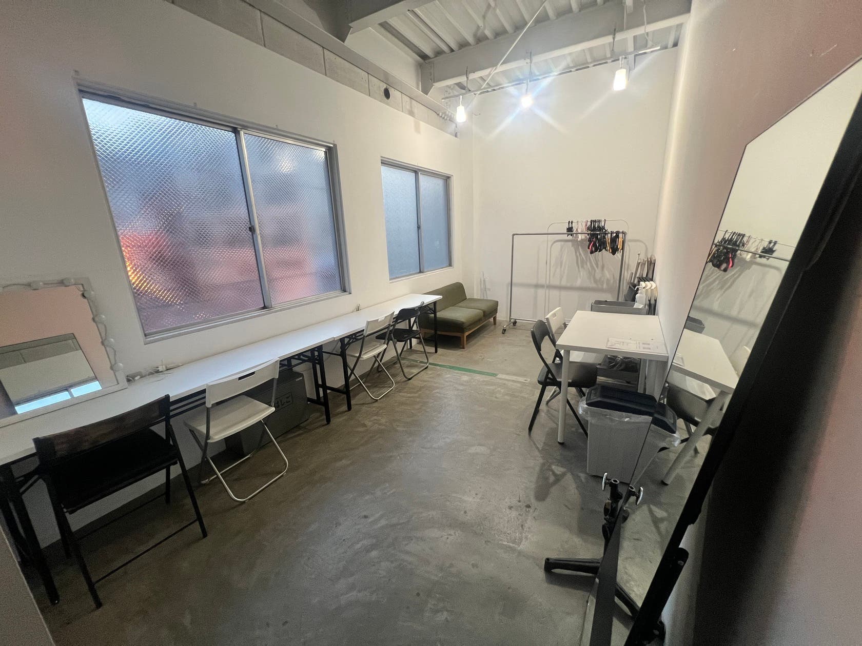 2025年7月更新 屋上&白壁2フロア モルタル床のシンプルな空間！無料撮影機材も充実!!  屋上(白壁)も使えます。の写真12