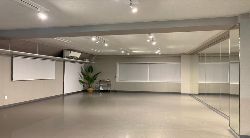 東伏見駅前のダンススタジオ