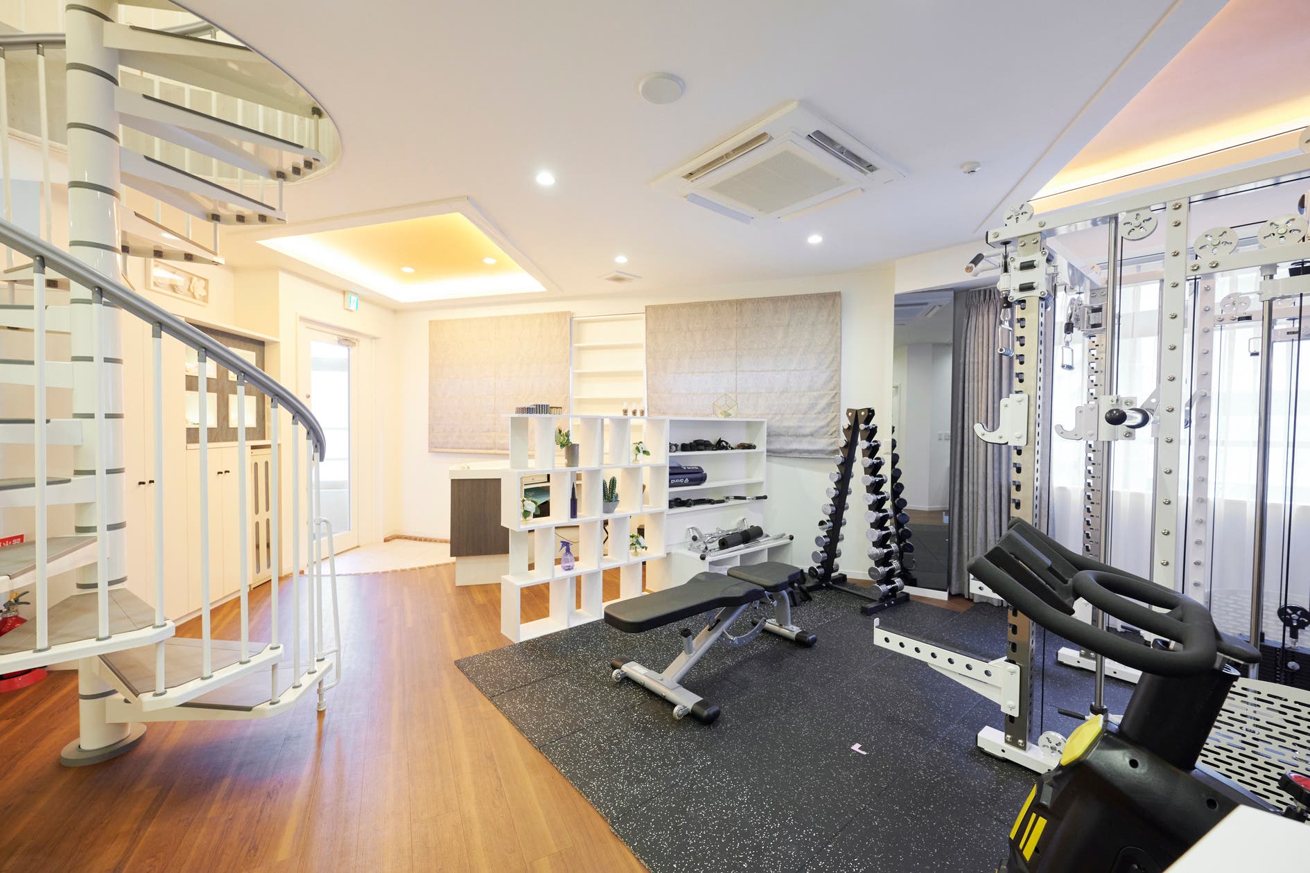 小田急相模原駅から徒歩3分　多目的トレーニングスペース　五つの空間を使い分け可能！の写真2