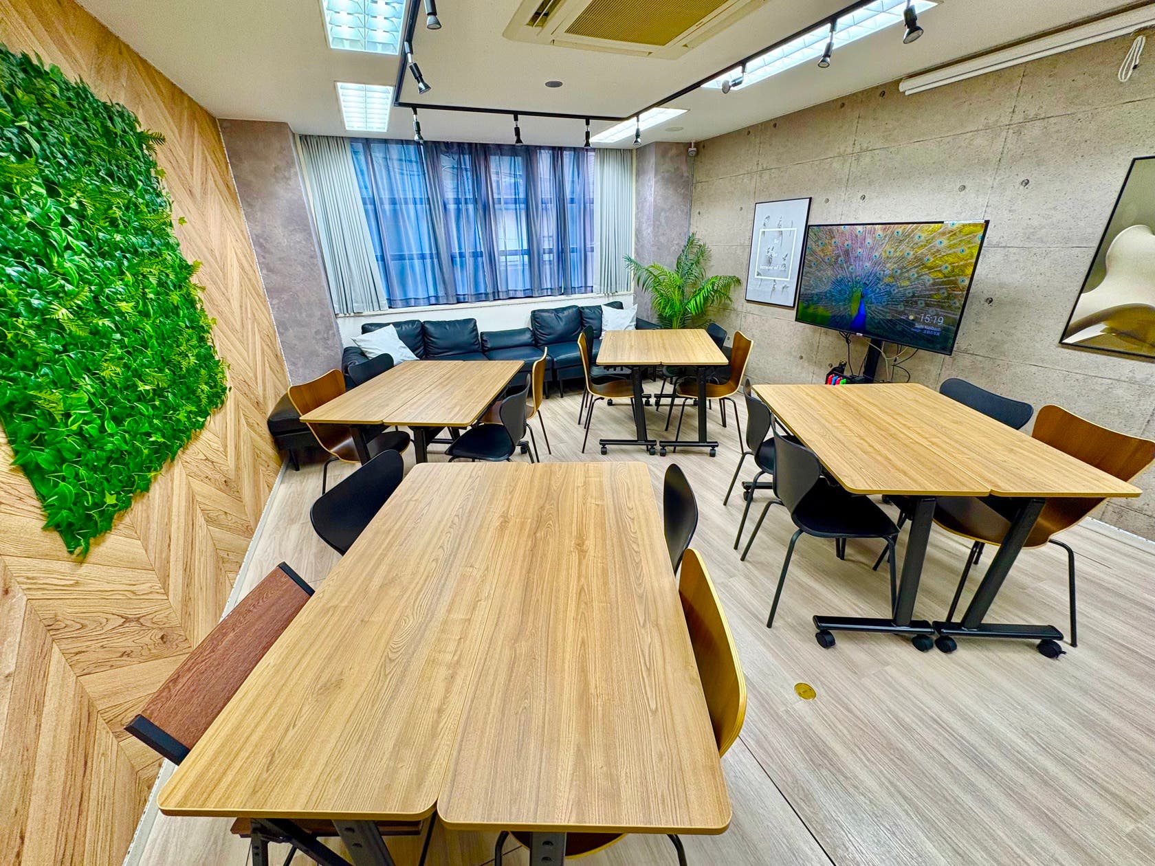 最大24名｜24時間営業｜最新人気ゲーム機｜新宿御苑｜懇親会も出来る会議室｜ビジネス会議、セミナー、ボードゲーム_482の写真16