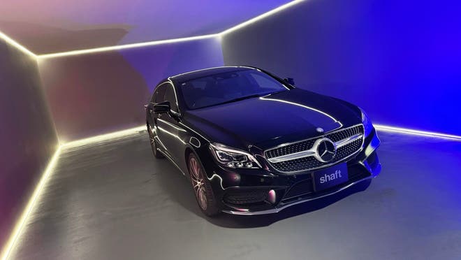 自動車、モーターサイクルの撮影に。積載車もアクセス良好です。の写真1