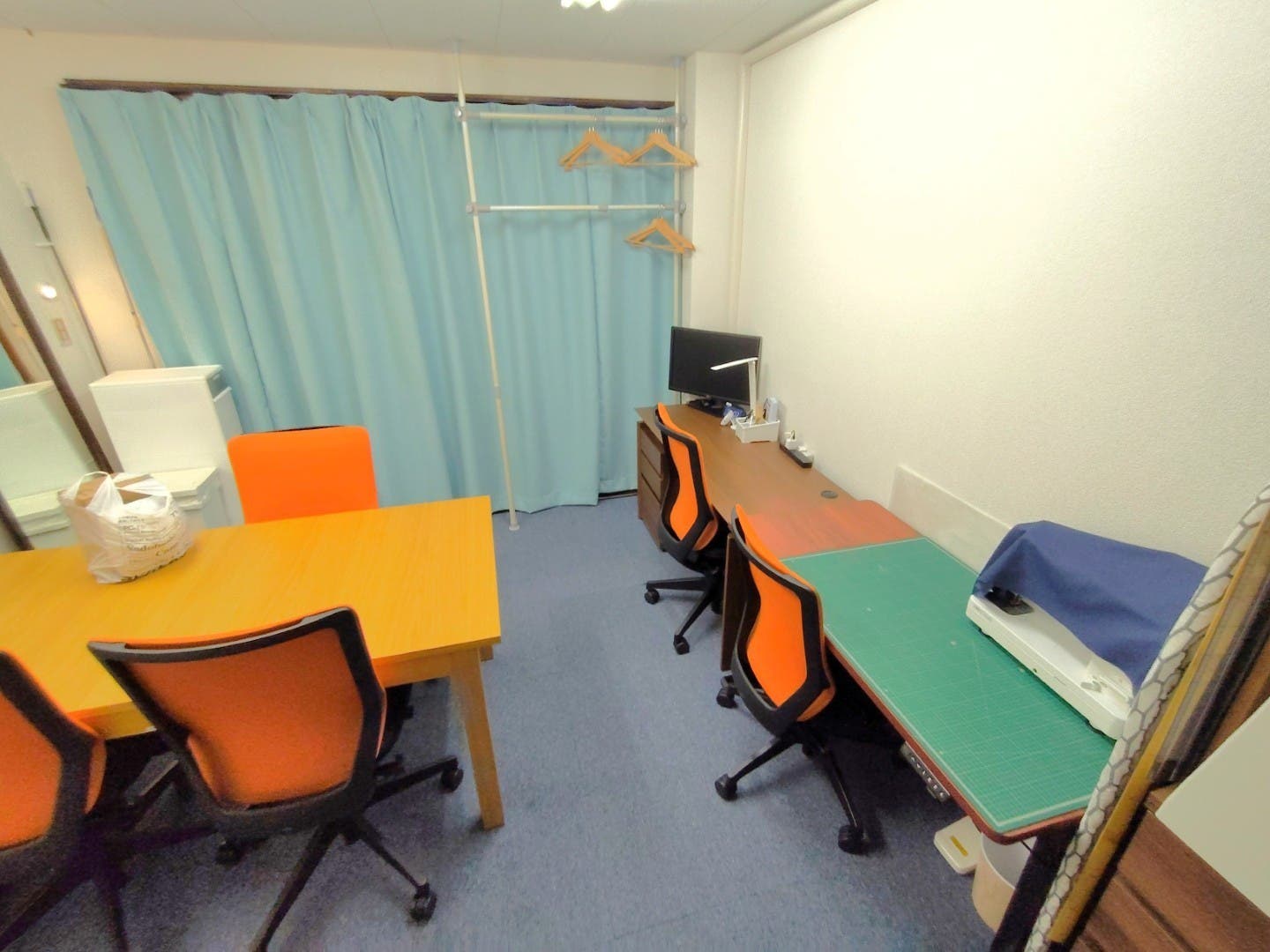 [のんびり工房/馬場箱]大きな机の四角いお部屋 (作業場所/会議/ボードゲーム/お話し会)の写真12