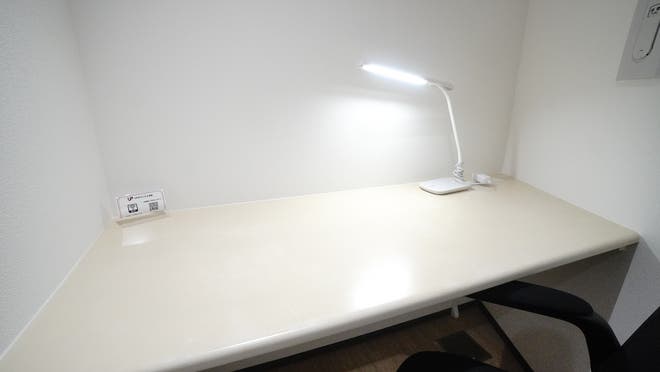 <UPオフィス水道橋 407号室>水道橋駅徒歩3分🚃1人用個室🚪光回線Wi-Fi📶電源🔌リモートワーク/Web面接/作業の写真3