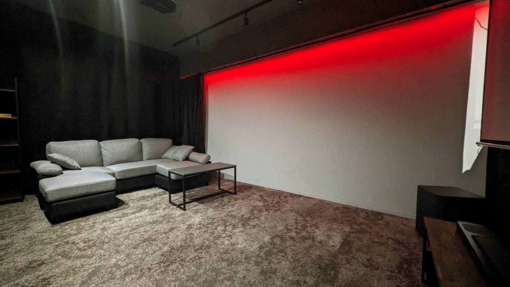 【オープン記念価格★ごみ捨て無料✨】六本木の秘密シネマルーム🎬撮影配信・映画デート・女子会の写真5