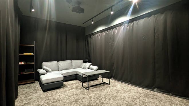 【地域最安クラス★今だけ驚安価格】六本木の秘密シネマルーム🎬撮影配信・映画デート・女子会の写真9