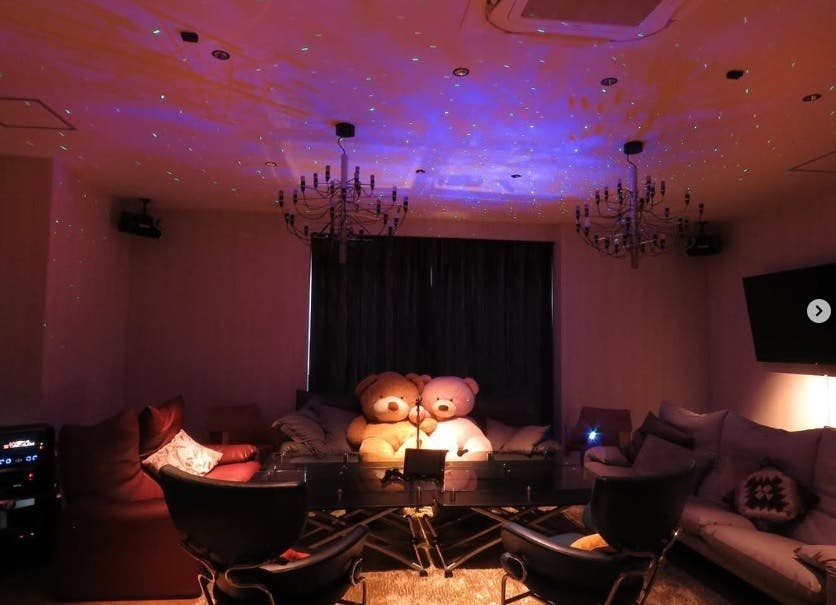 🏠歓送迎会🎊立地最強🎉カラオケDAM付き🎥収録❄️パーティ🌟ママ会🌿商談や会議もOK🏩ホテルイルファーロ久留米の写真4